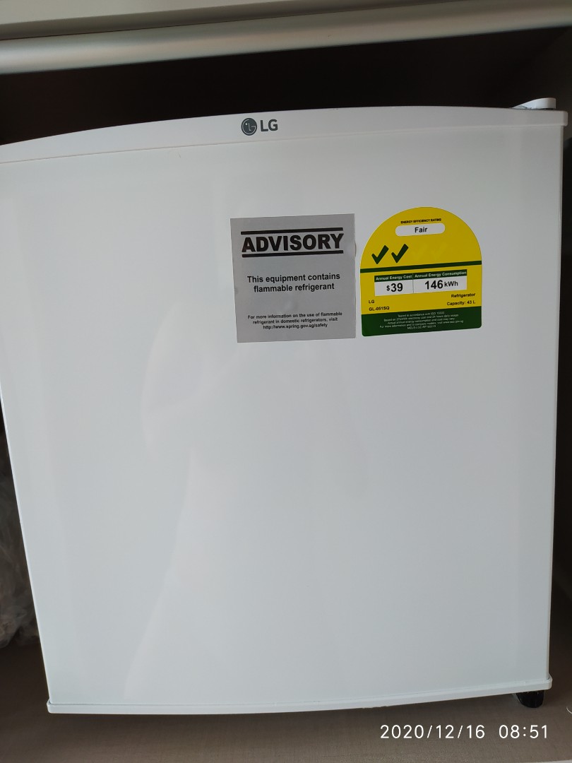 LG mini fridge 43L, TV & Home Appliances, Kitchen Appliances ...
