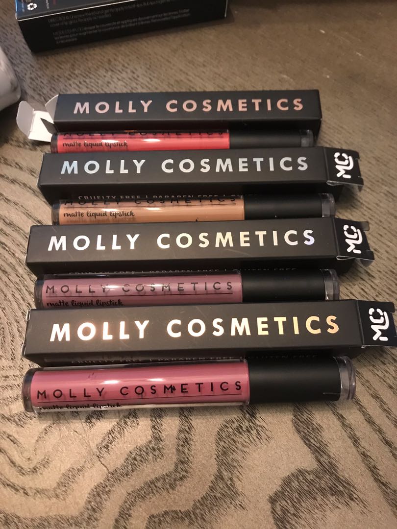 Molly lipstick, Beauty & Personal Care, Face, Makeup on Carousell