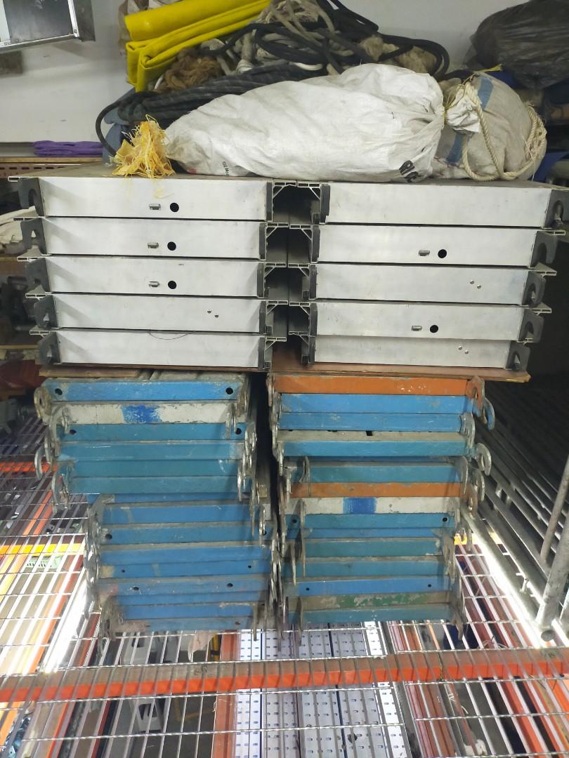 Metal Scaffolding full set, Everything Else on Carousell