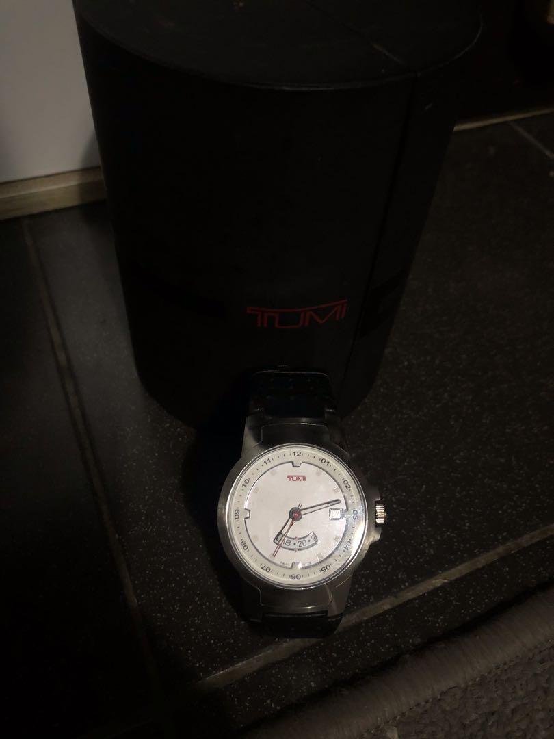 Tumi watch, Fesyen Pria, Jam Tangan di Carousell