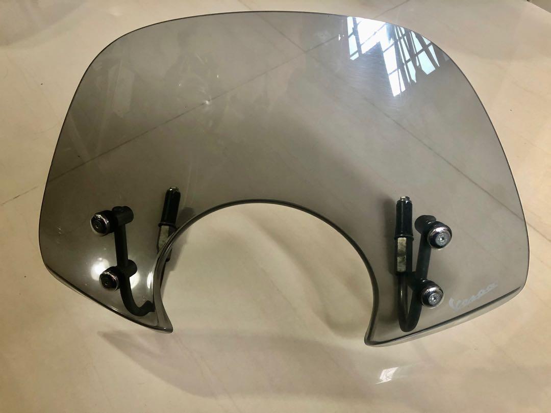 VESPA GTS300 Windscreen, Motorcycles, Motorcycle Accessories on Carousell