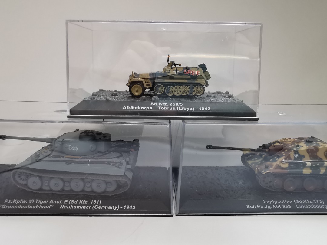 Deagostini The Combat Tanks Collection 1/72 scale models and magazines ...