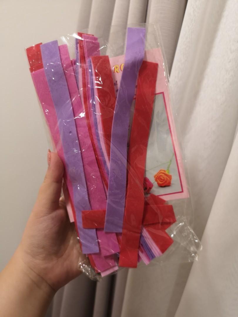 [FREE] Form Roses diy kit #OTHgoesgreen, Free Items on Carousell