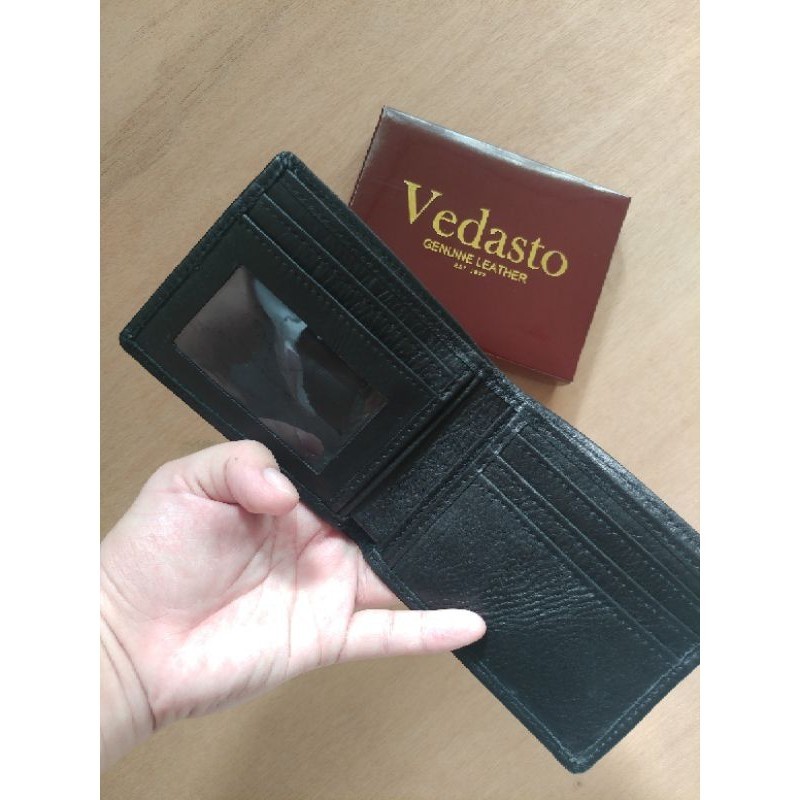 Leather Wallet - Vedasto, Men's Fashion, Watches & Accessories, Wallets ...