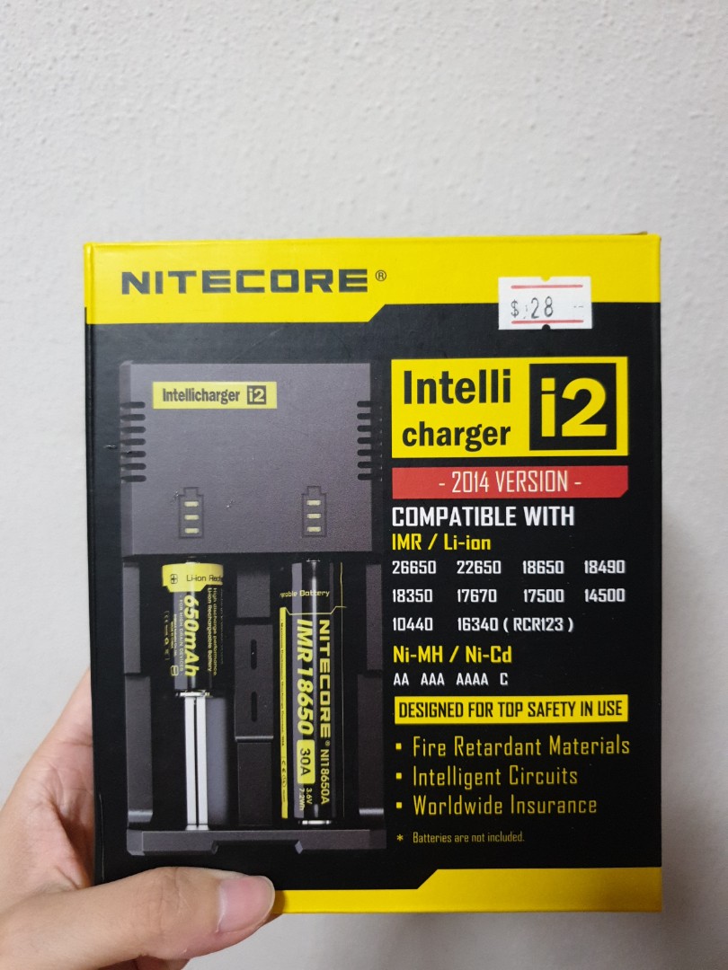 NITECORE Intellicharger i2, Mobile Phones & Gadgets, Mobile & Gadget Accessories, Power Banks ...