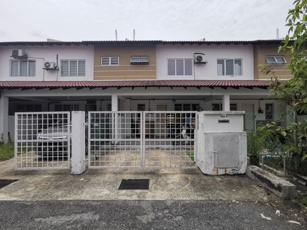 RUMAH CANTIK 2 Storey House, Topaz 4, Bandar Saujana Putra, Property ...