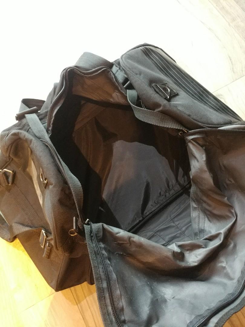 SAF Military Duffel Bag with roller wheels reservist army, Men's ...