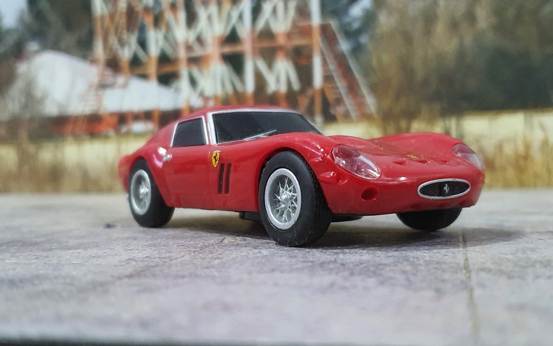 Shell Ferrari 250 GTO, Hobbies & Toys, Collectibles & Memorabilia ...