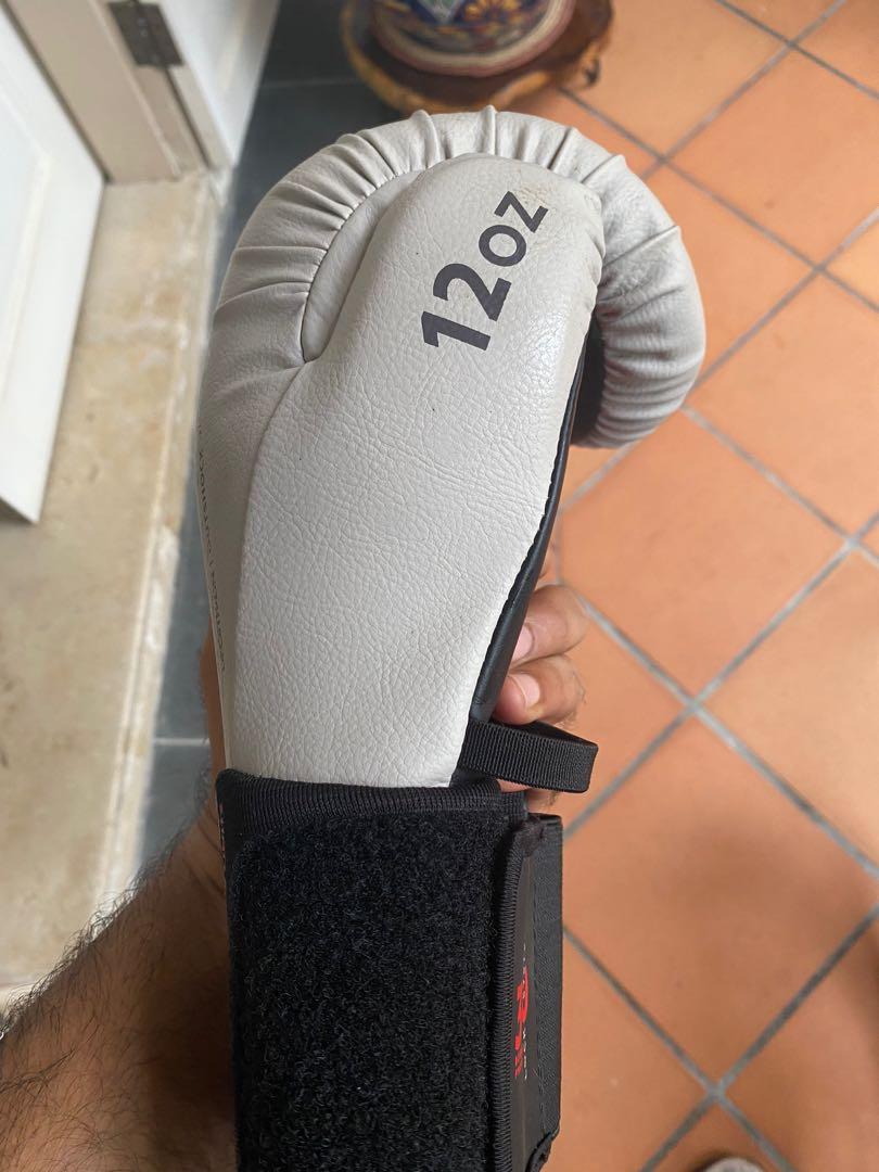 Decathlon 500 Ergo boxing gloves 12 oz with boxing wrap, Sports ...