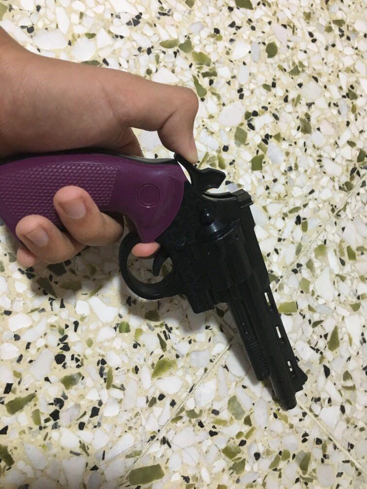 Plastic revolver, Hobbies & Toys, Toys & Games on Carousell