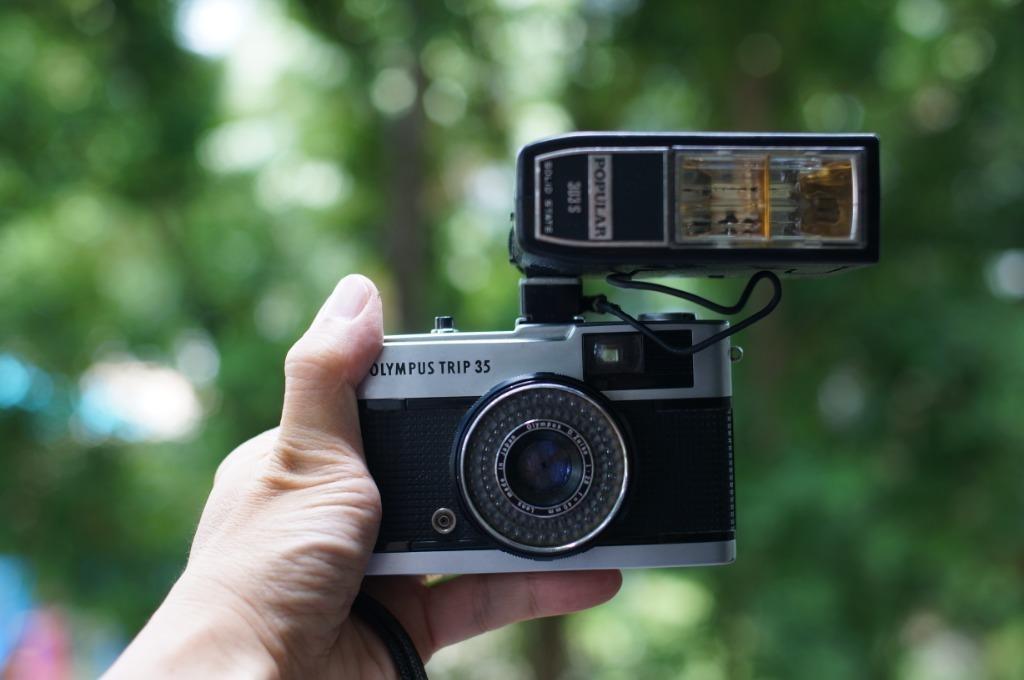 Vintage Film Camera flash - Popular 330S Solid State Flash, Photography ...