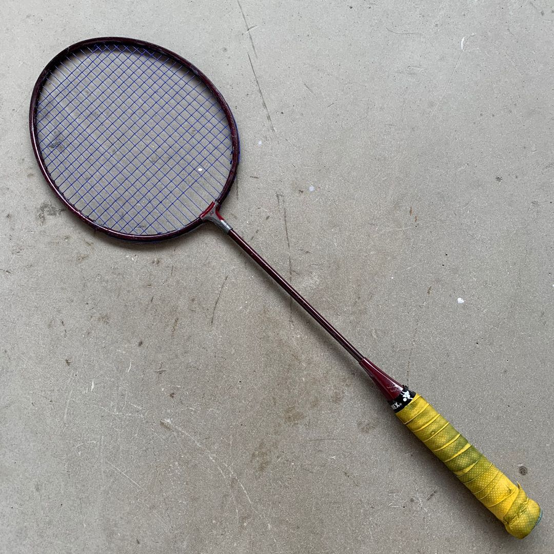 Yonex Badminton Racket Yonex Badminton Lightweight Racket, Sports ...