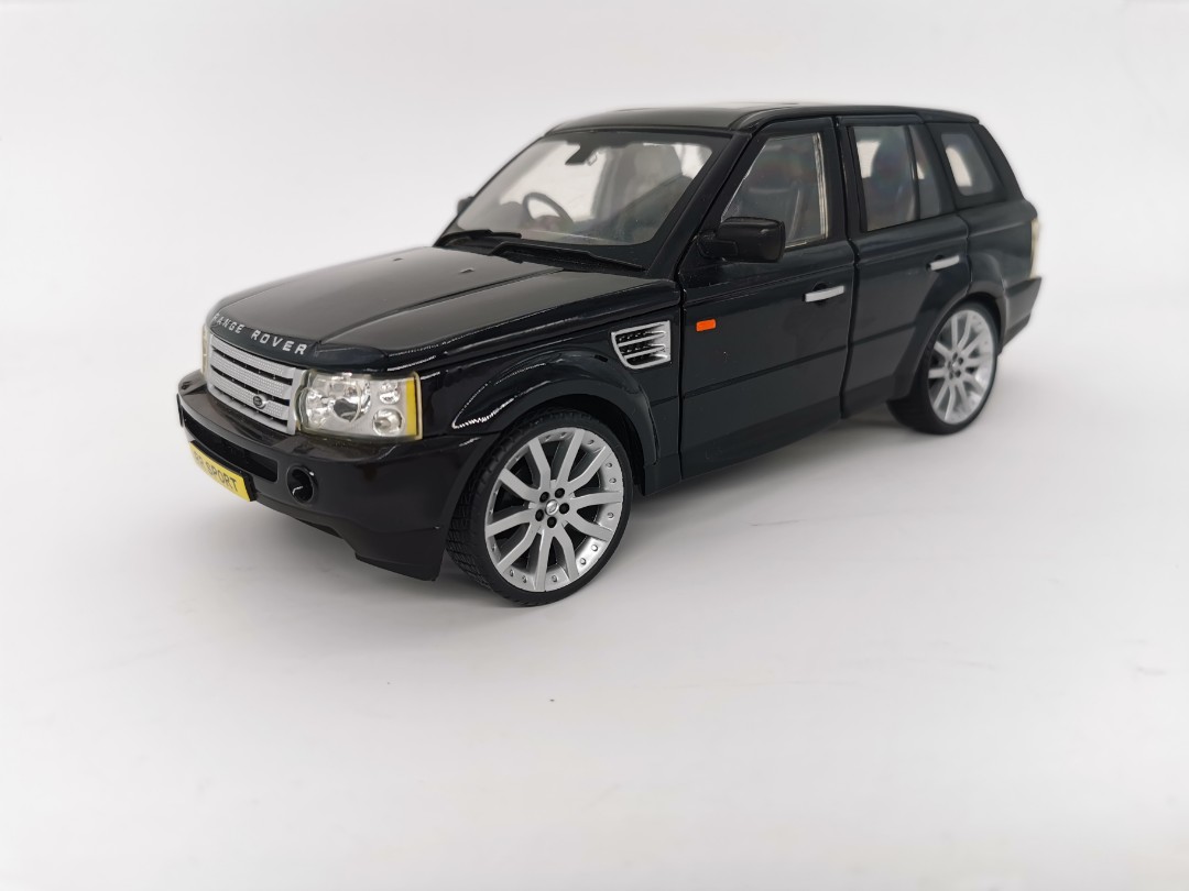 1/18 Range Rover Sport, black, made by Grandes Marquees, die-cast ...