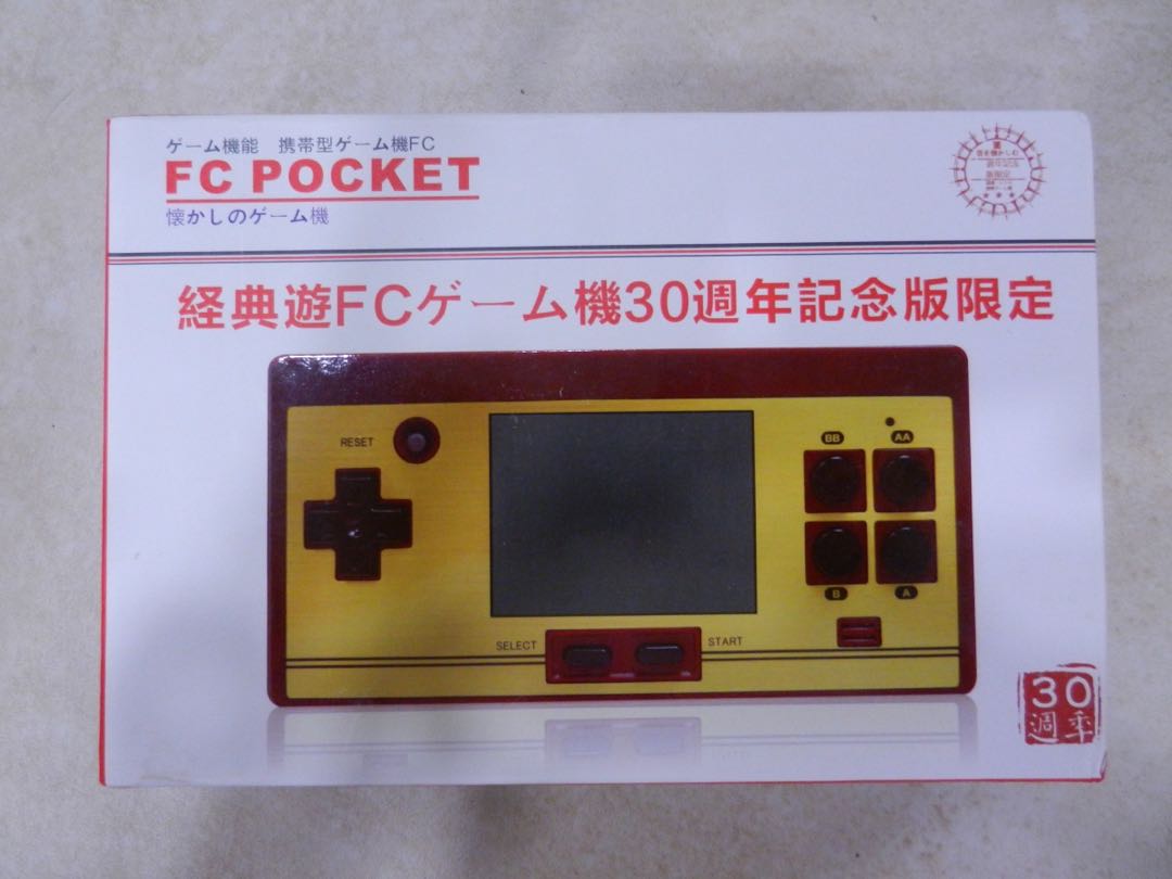 日本 FC POCKET 童年限定回憶 紅白機 30周年紀念版 2.6吋彩色螢幕 掌上遊戲機 復古紅白機, 電子遊戲, 電子遊戲機 ...