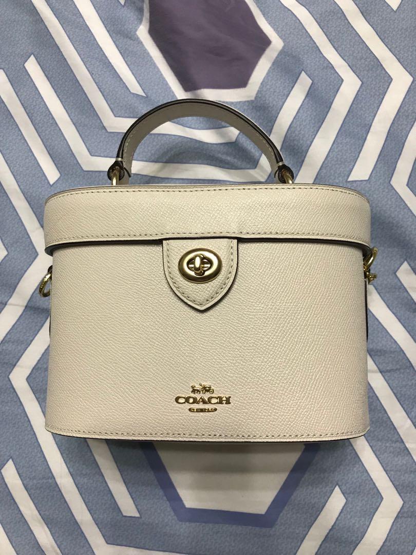 Authentic coach vanity cross body, Luxury, Bags & Wallets on Carousell