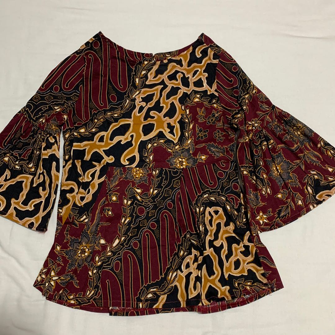Batik Top, Women's Fashion, Tops, Blouses on Carousell