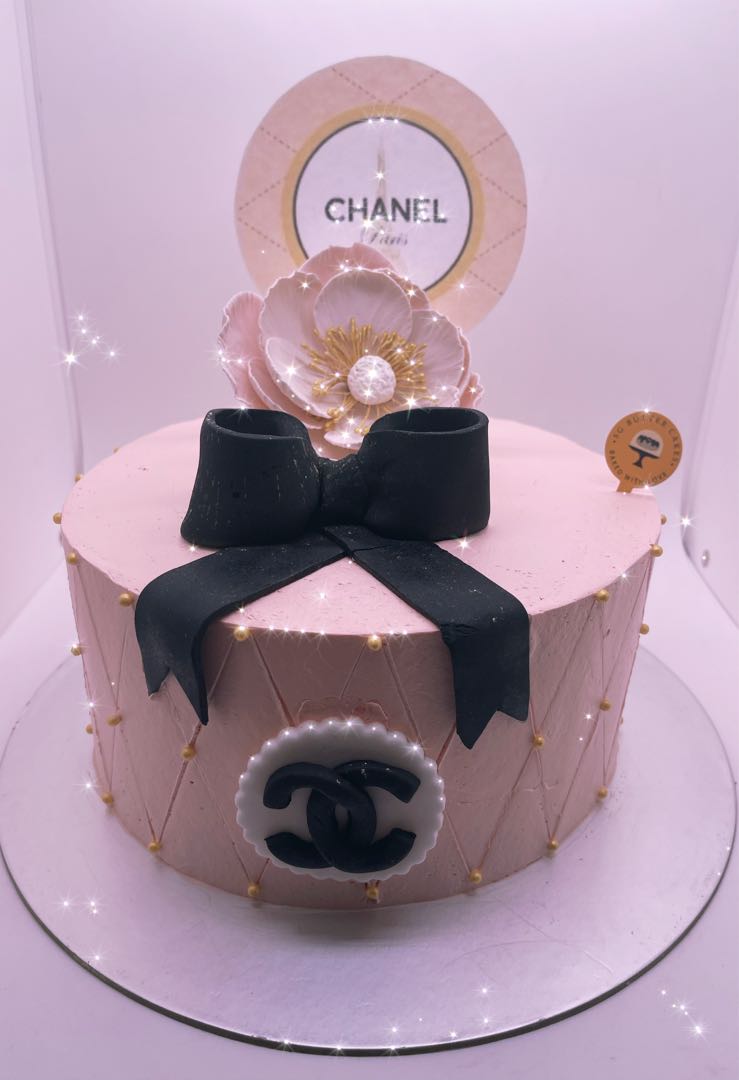 Channel theme cake money pull with or without, Food & Drinks, Gift ...