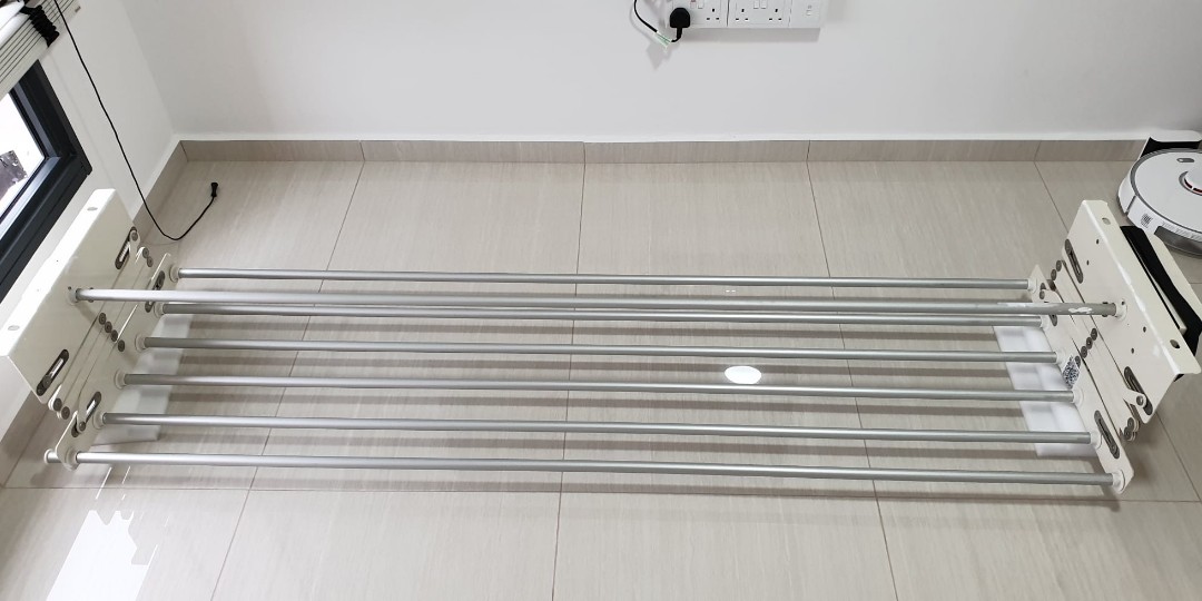 HDB Laundry Rack (Manual), Furniture & Home Living, Bathroom & Kitchen ...