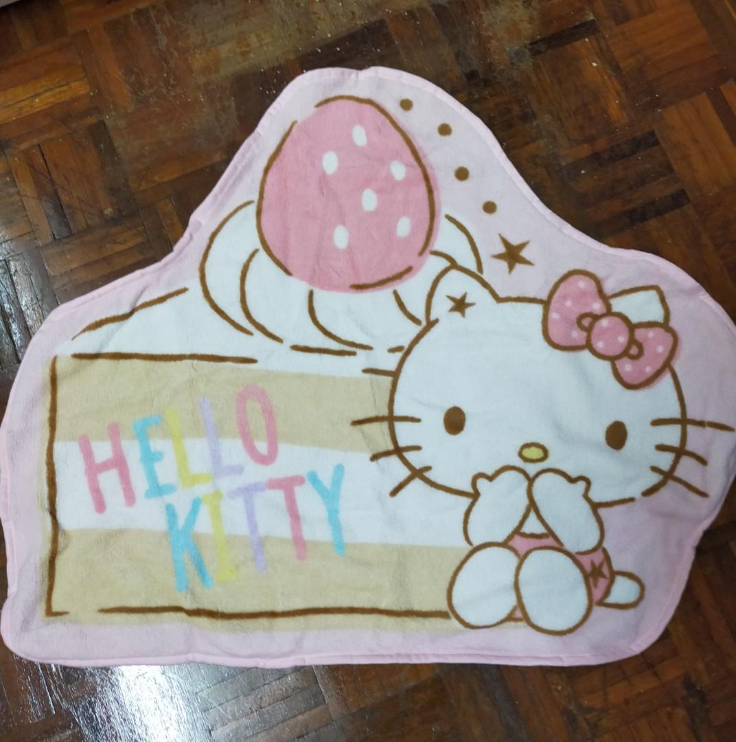 Hello Kitty tower, Hobbies & Toys, Collectibles & Memorabilia, Fan ...