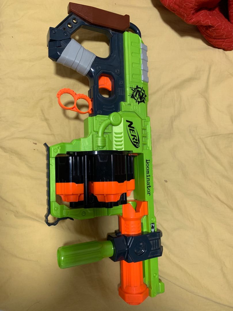 Nerf gun dominator, Hobbies & Toys, Toys & Games on Carousell