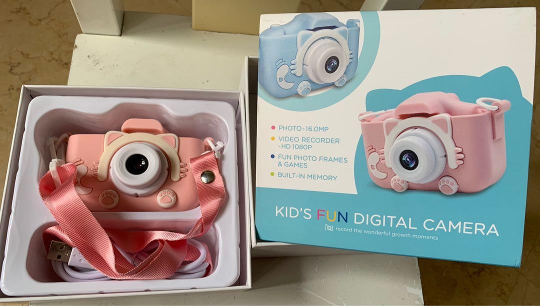 Oaxis myFirst Camera 3, Photography, Video Cameras on Carousell