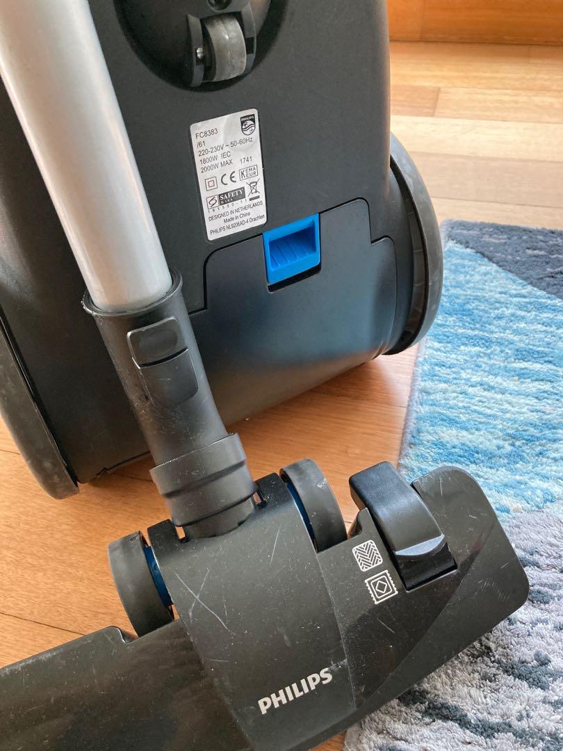 Philips Performer Compact Bagged Vacuum Cleaner, TV & Home Appliances ...