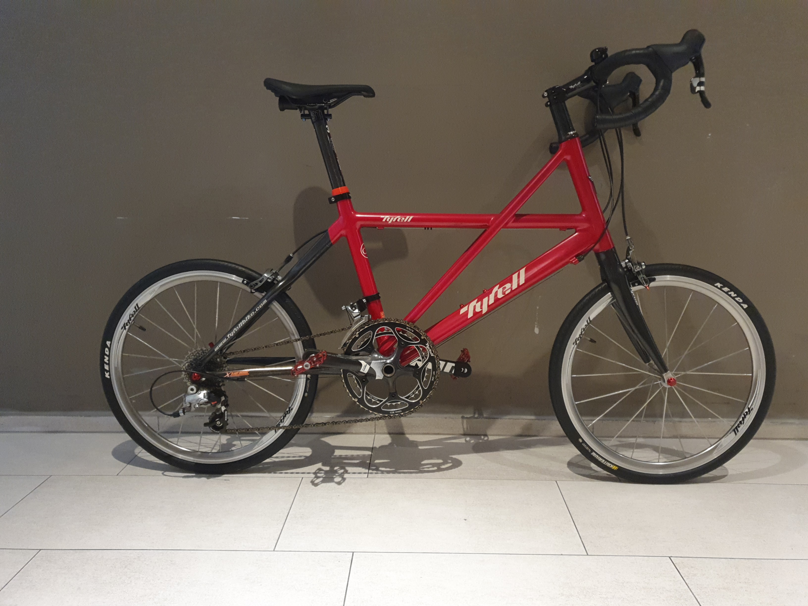 Tyrell CSI 451, Sports Equipment, Bicycles & Parts, Bicycles on Carousell
