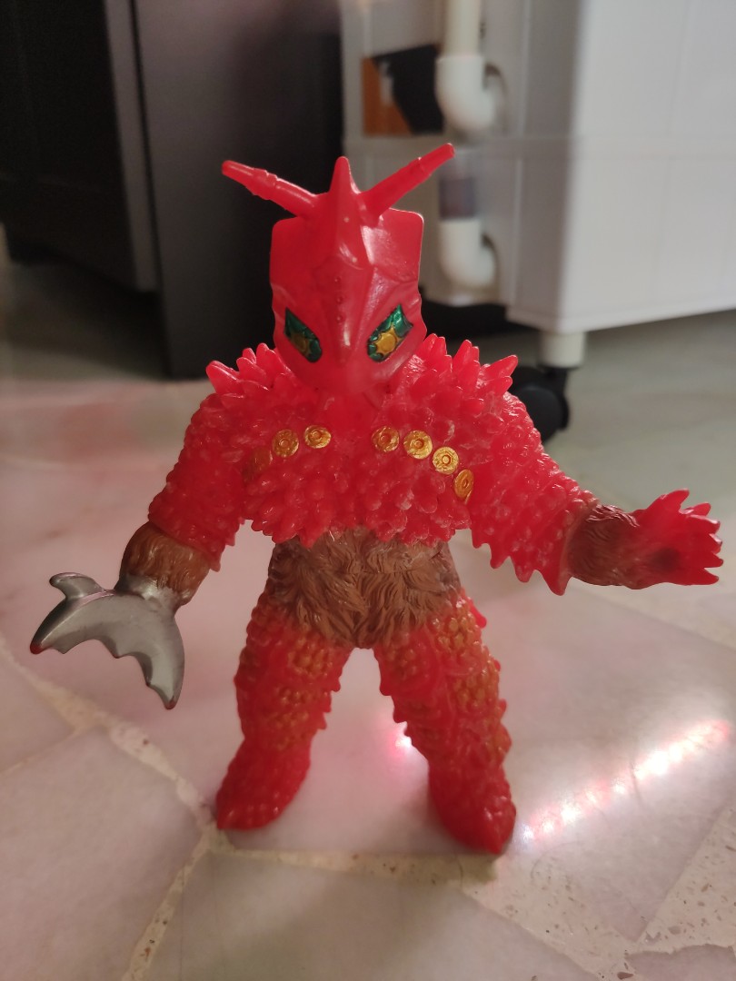 Ultraman Yapool, Hobbies & Toys, Toys & Games on Carousell