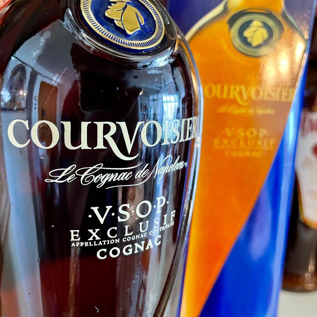 0.7L Courvoisier VSOP exclusif Cognac w box 700ml, Food & Drinks, Alcoholic Beverages on Carousell