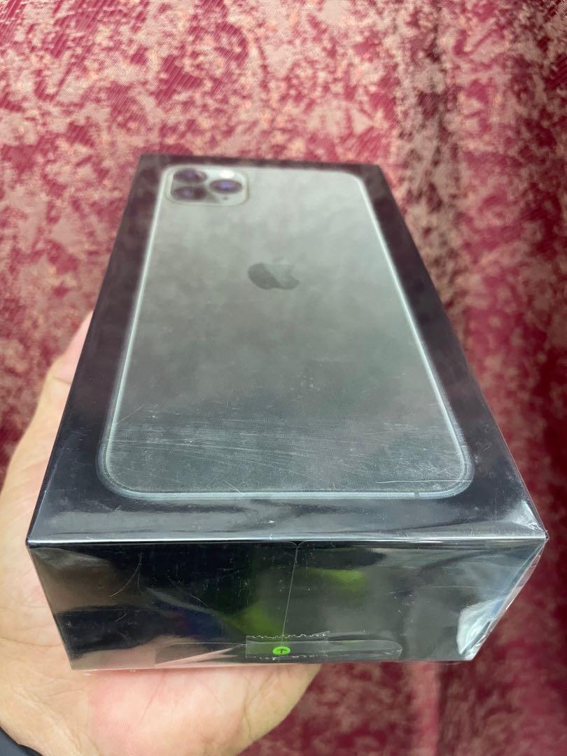 11 promax 64gb Globelock green color, Mobile Phones & Gadgets, Mobile ...