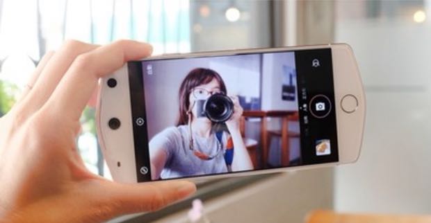 AI 人工智慧自拍手機 Meitu M8, 手提電話, 智能穿戴裝置及智能手錶 - Carousell