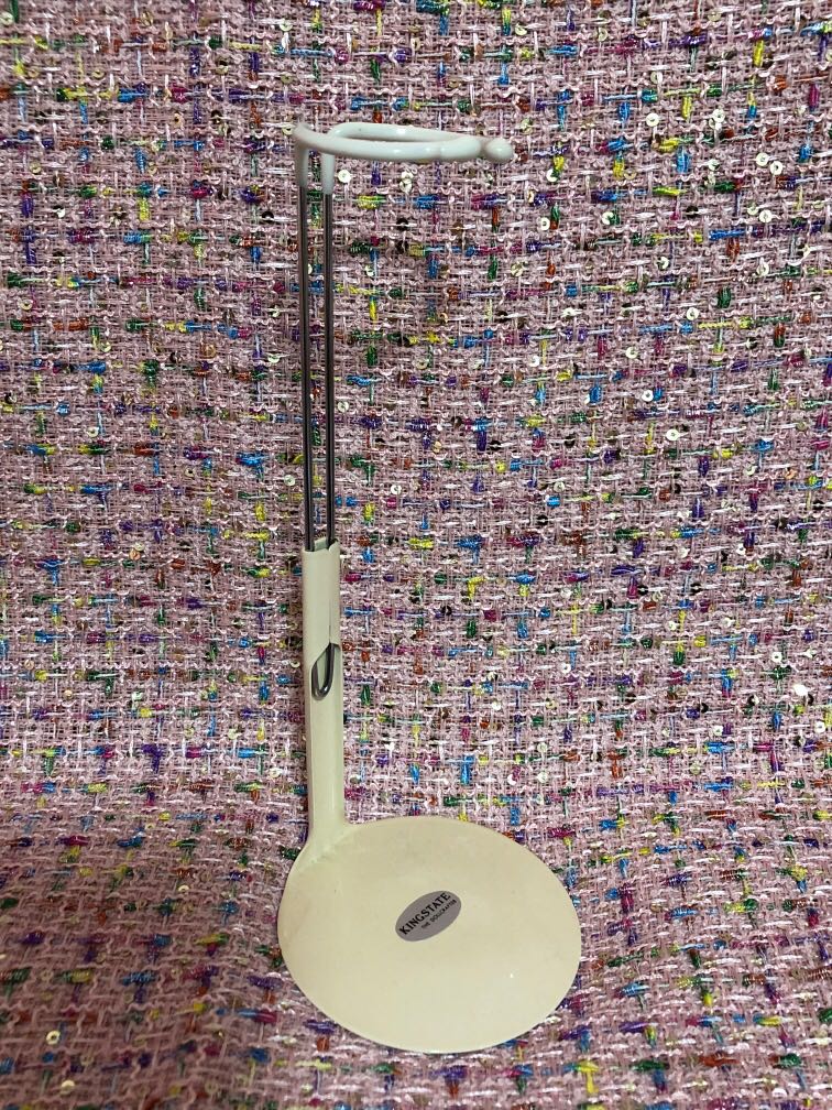 Barbie doll Stand, Hobbies & Toys, Memorabilia & Collectibles, Vintage ...