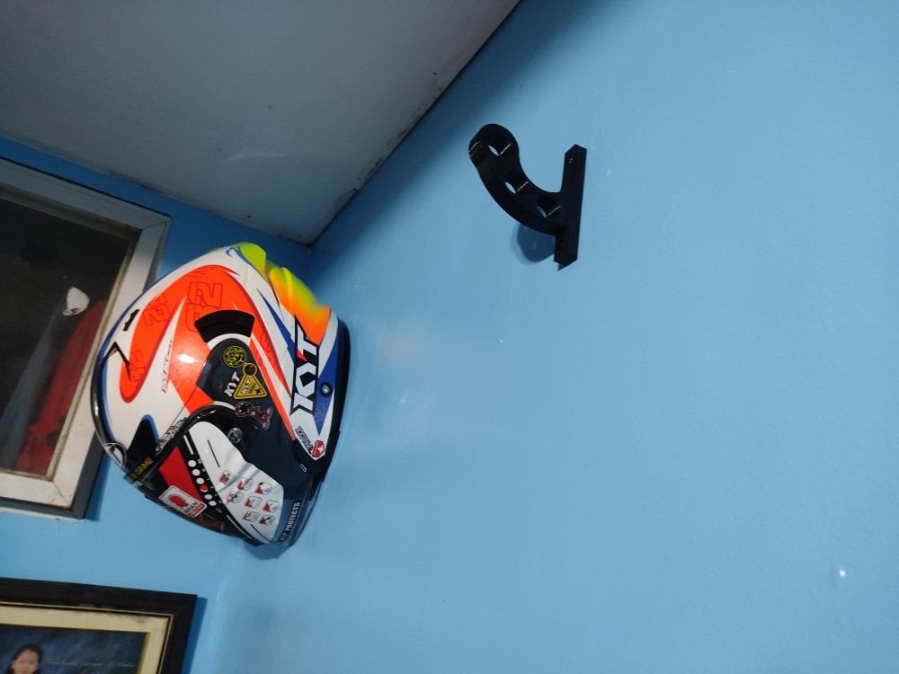 EVO Wall mount motorcycle/bike helmet holder universal helmet wall bike ...