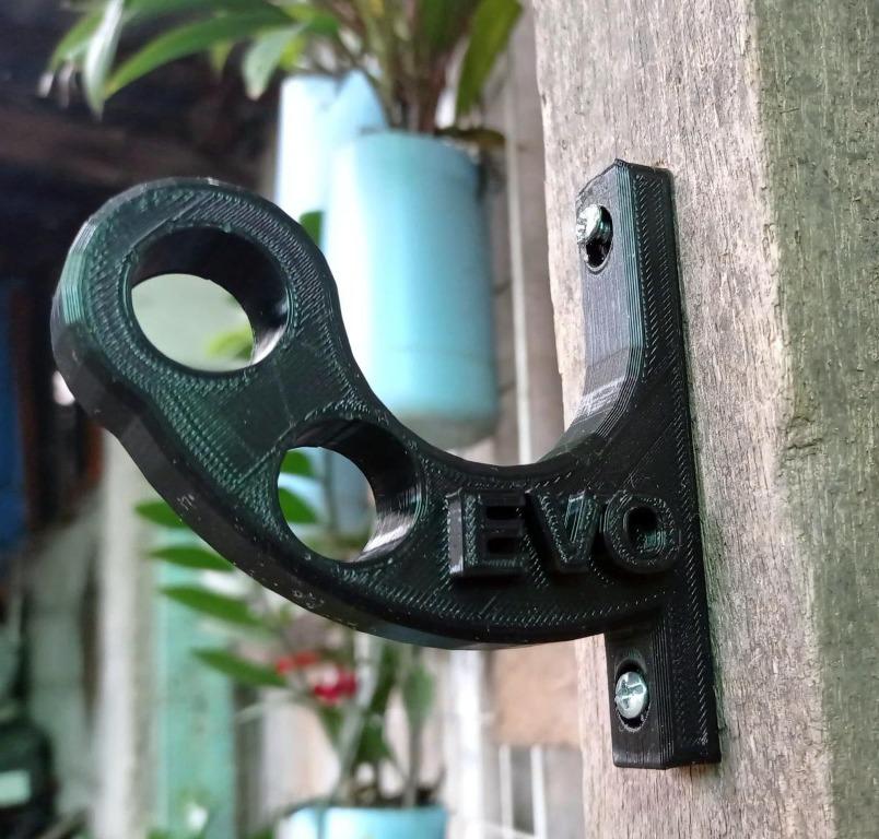 EVO Wall mount motorcycle/bike helmet holder universal helmet wall bike ...