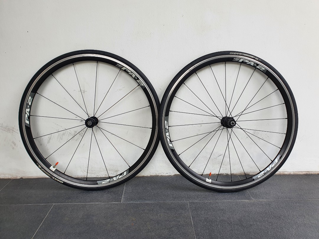 Giant PA-2 Wheelset, Sports Equipment, Bicycles & Parts, Parts ...