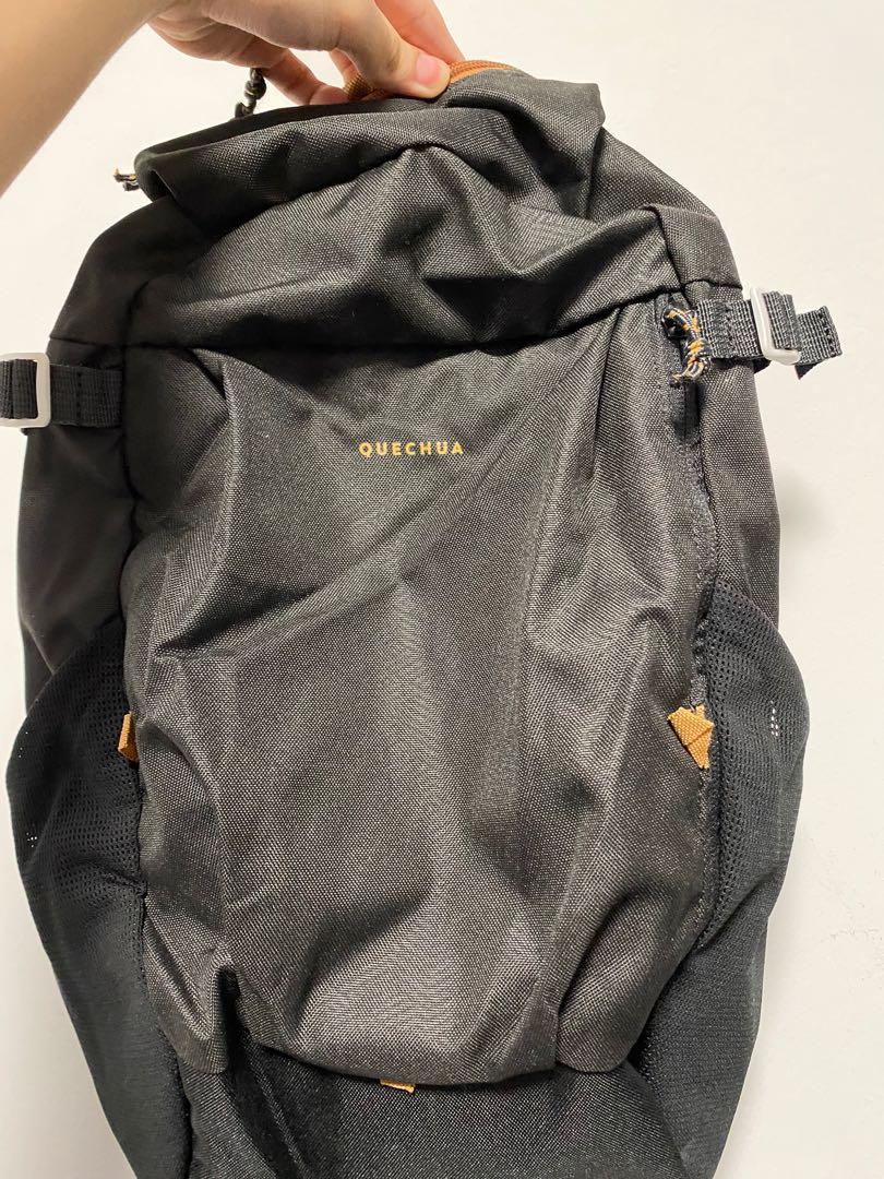 Quecha backpack, Men's Fashion, Bags, Backpacks on Carousell