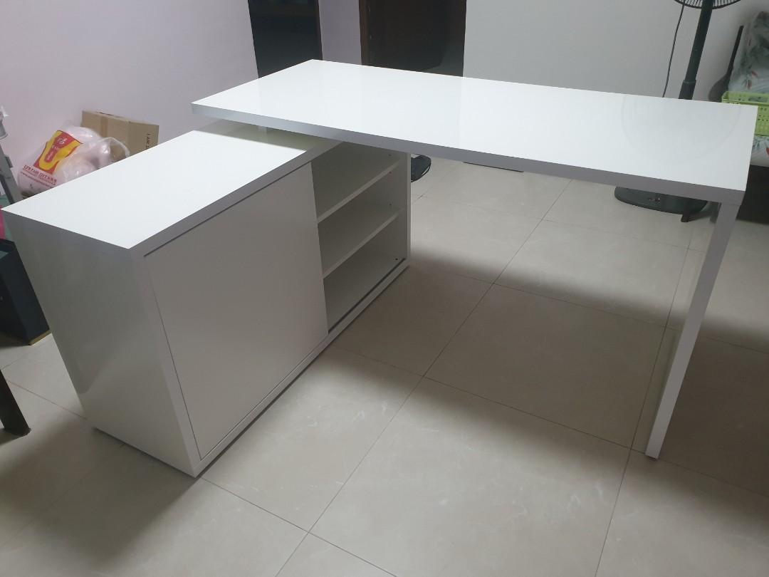 V-hive L-Shape Study Table, Furniture & Home Living, Furniture, Tables ...