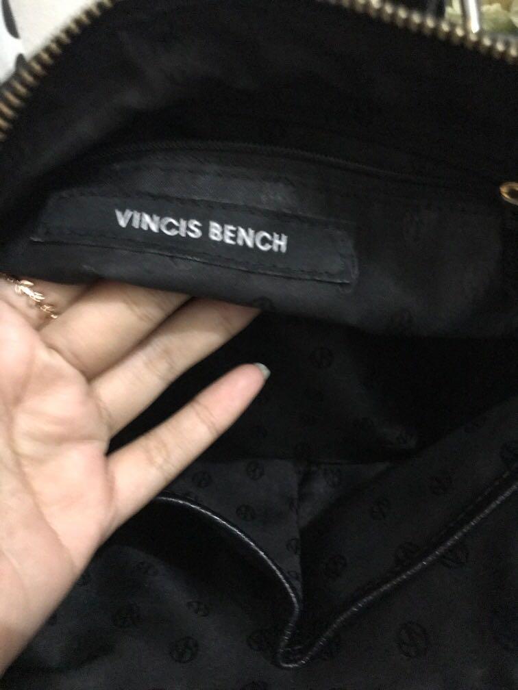 SALE...Vincis Bench model alma, Barang Mewah, Tas & Dompet di Carousell