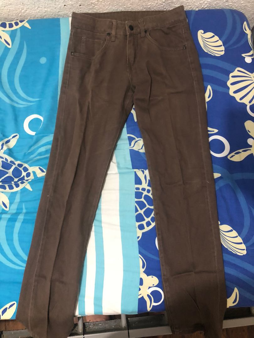 BENCH Khaki Pants, Men's Fashion, Bottoms, Trousers on Carousell