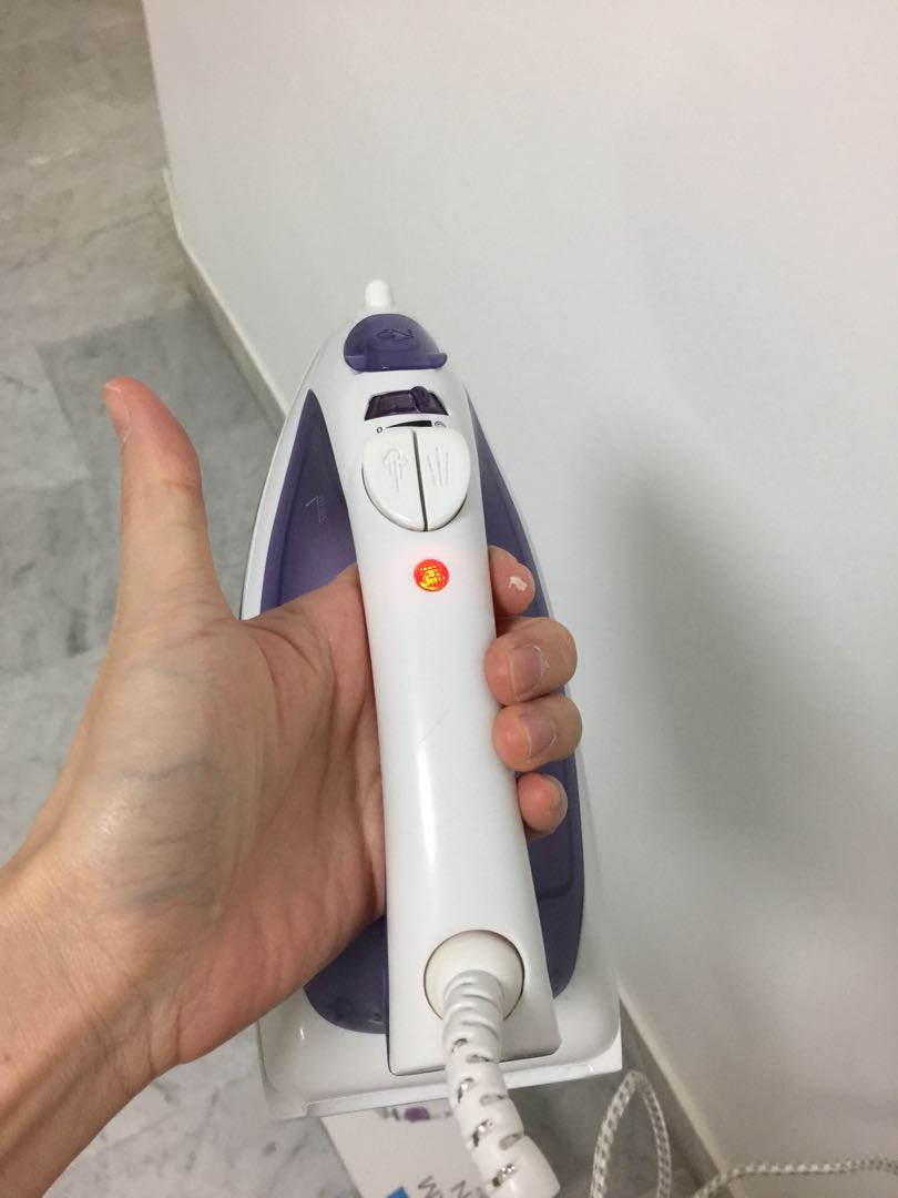 Elba steam iron, TV & Home Appliances, Irons & Steamers on Carousell