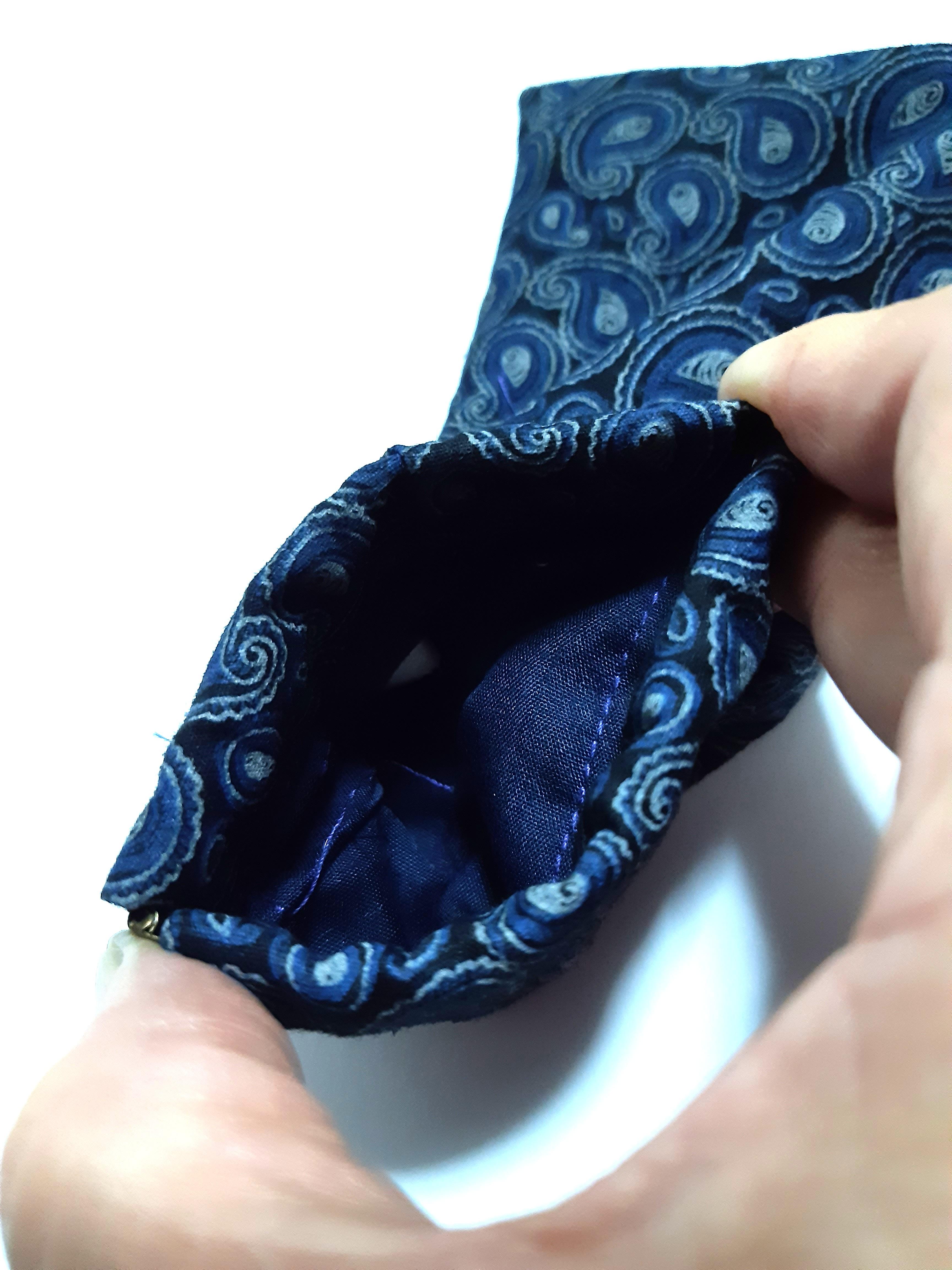 Flex Frame Pouch (Available), Women's Fashion, Bags & Wallets, Purses ...