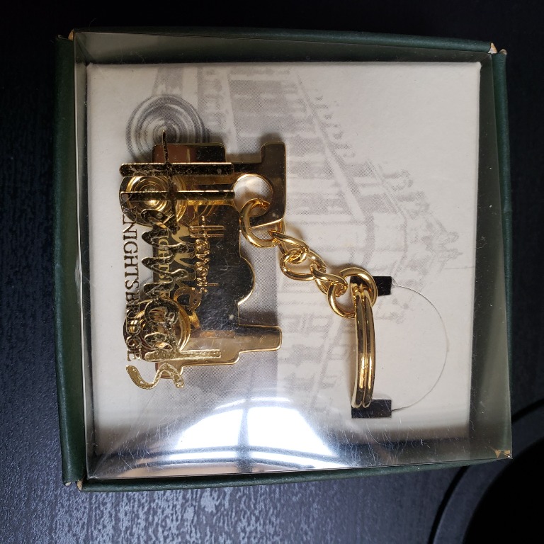 Harrods Knightsbridge Golden Train Key Chain Key Ring, Hobbies & Toys ...