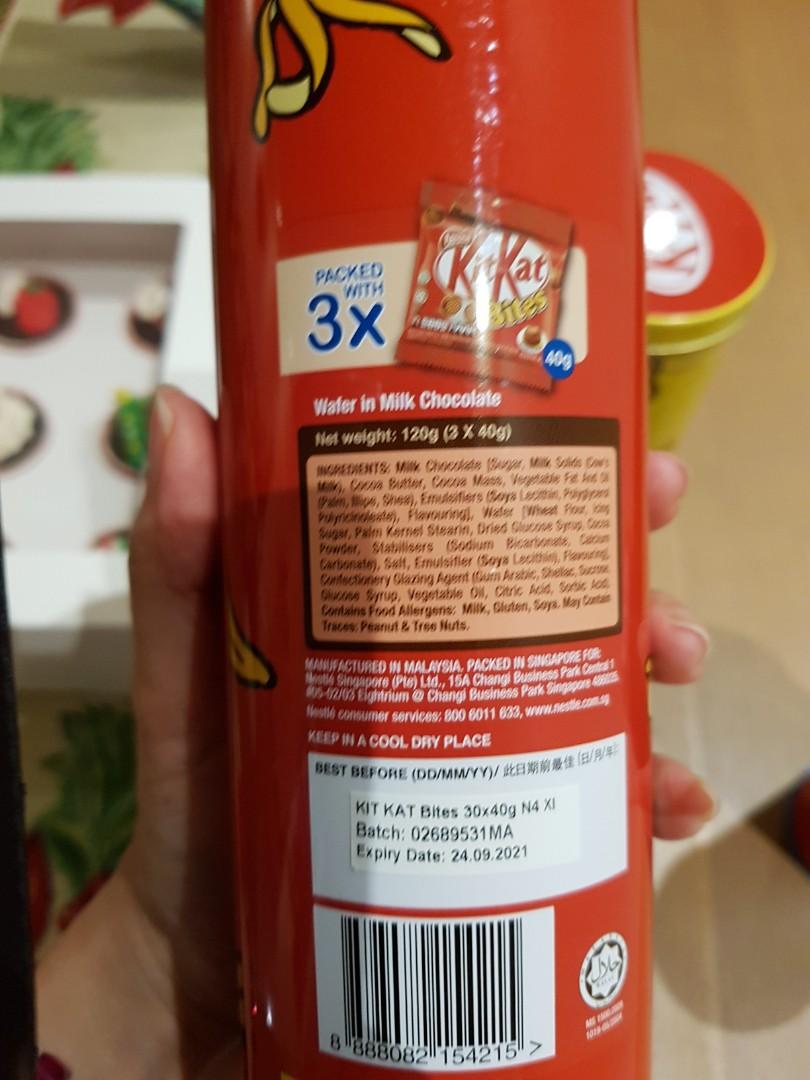 Kit kat minions, Food & Drinks, Packaged & Instant Food on Carousell