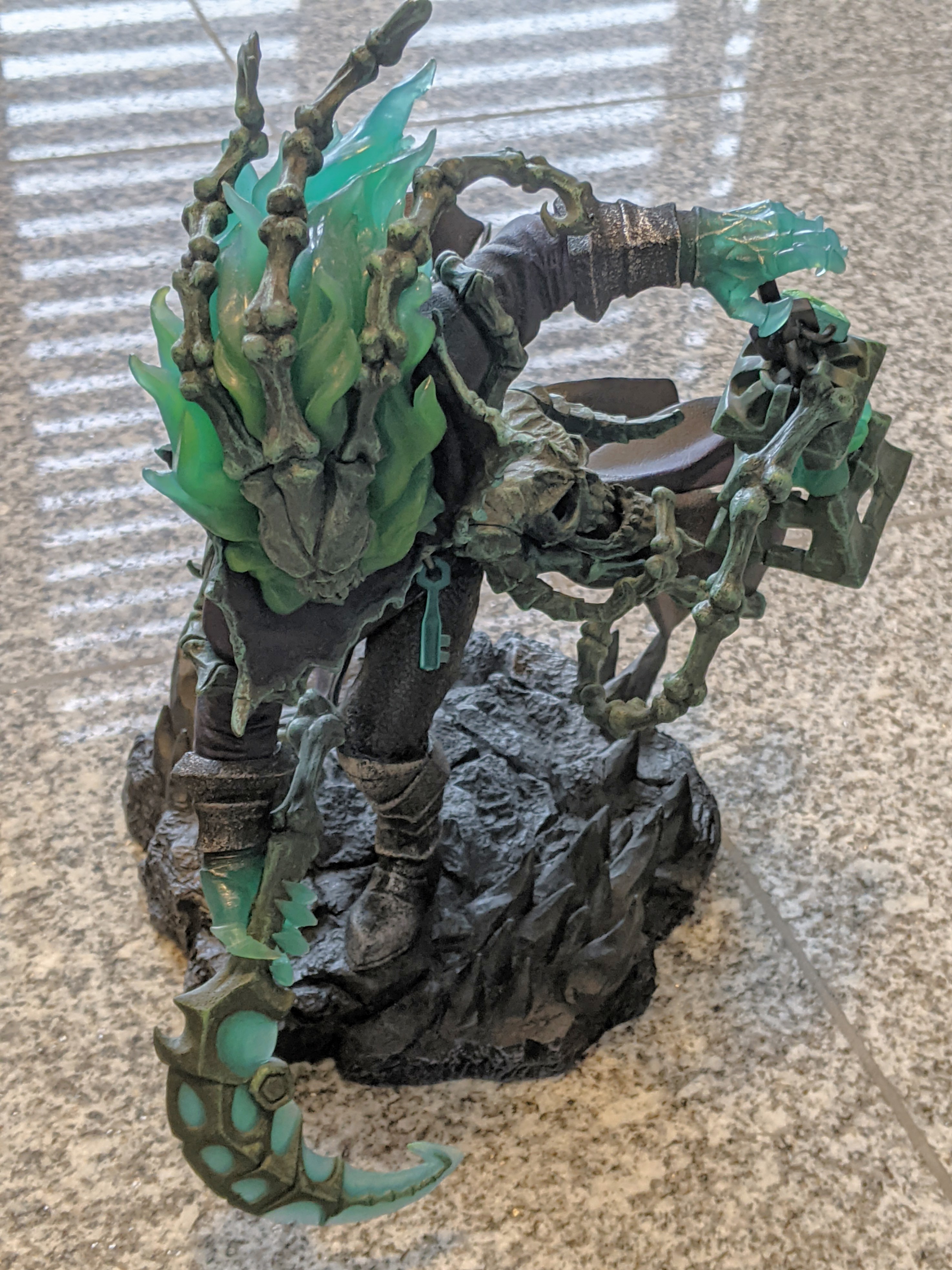 League of Legends - Thresh - rare collectible figurine, Hobbies & Toys ...