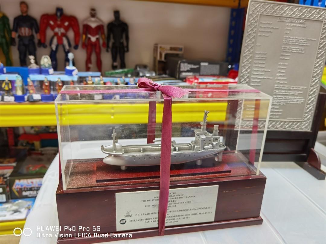 MALAYSIA SHIPYARD AND ENGINEERING SDN BHD MALAYSIA AND P. T. LAYAR ...