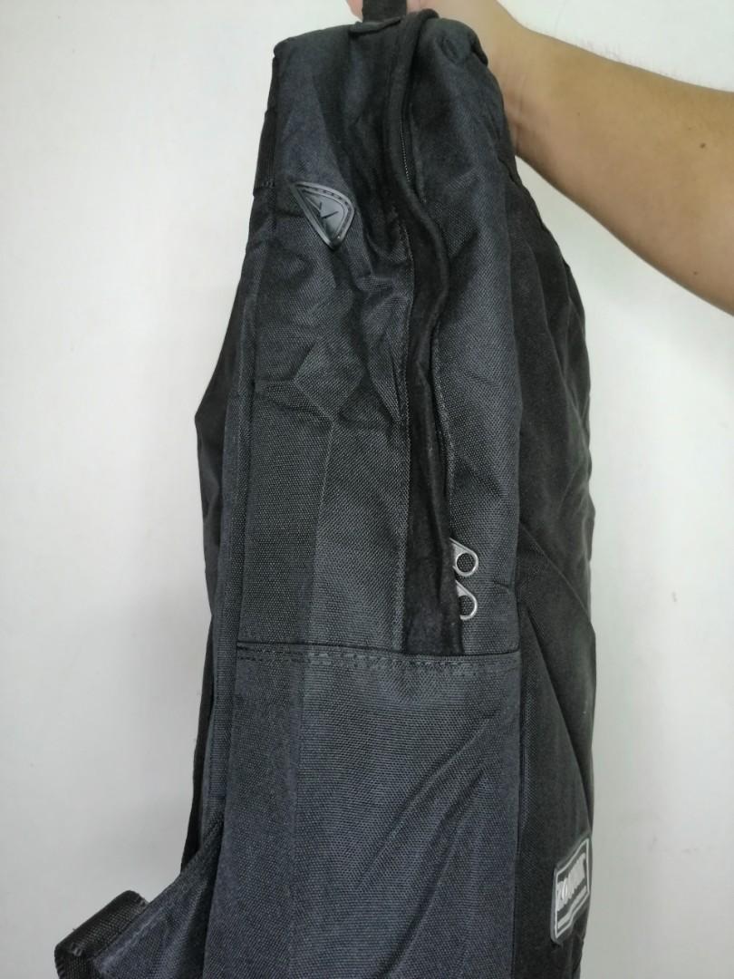 Rare Zoo York Big Backpack, Men's Fashion, Bags, Backpacks on Carousell