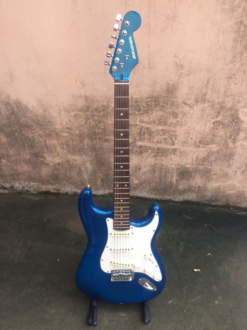Selder Strat Original Japan made in Good Condition and Sounds ...