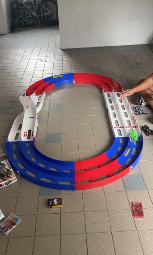 Mini 4WD two lane tamiya track, Hobbies & Toys, Toys & Games on Carousell