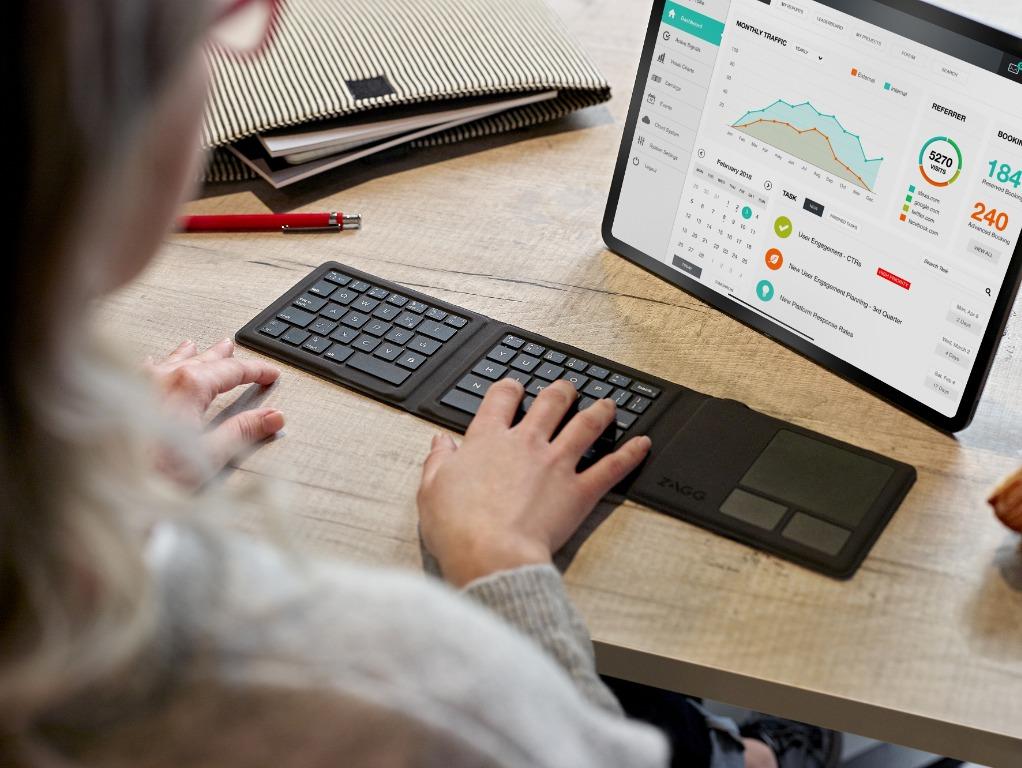 Zagg Universal Keyboard Tri Fold with TouchPad 2019, Computers & Tech ...