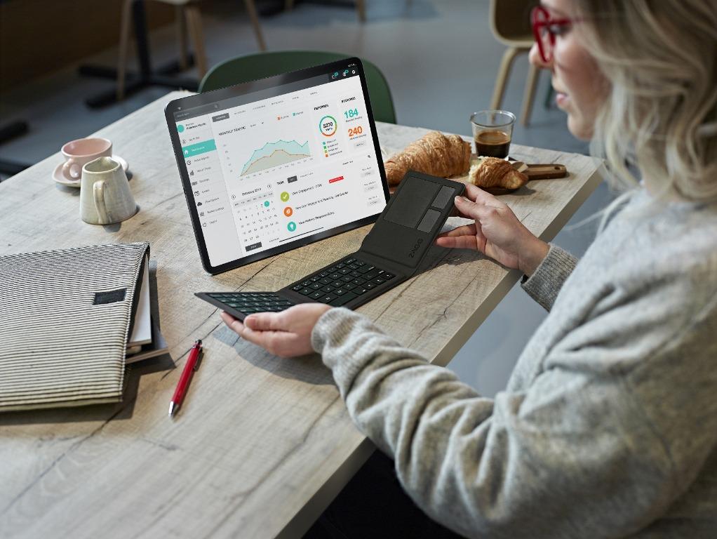 Zagg Universal Keyboard Tri Fold with TouchPad 2019, Computers & Tech ...